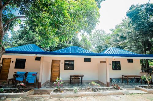 Durhan White Beach Resort, Tabuelan, Philippines - Booking.com