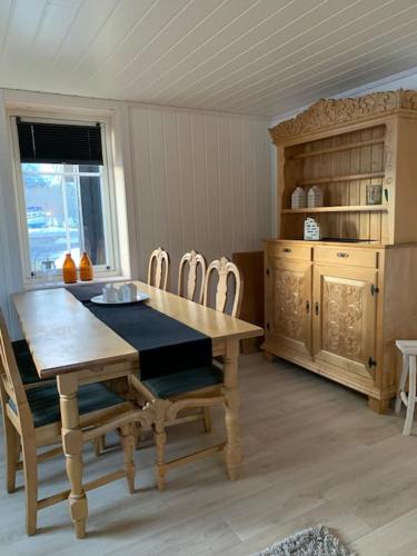 Lofoten- Feriehus Fjøsen, Ørsvåg (updated prices 2025)