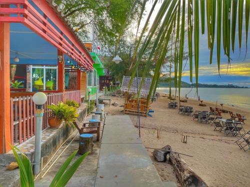 Wangsarai Resort, Don Sak (updated prices 2024)