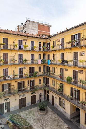 Charming Sempione - Milano MiCo - Arco della Pace, Milan (updated ...