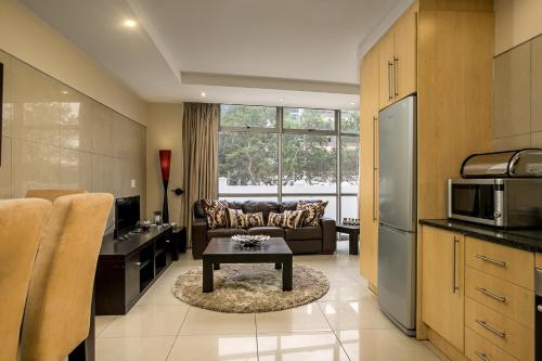 Hydro Park Residences in Sandton WITH GENERATOR, Johannesburg (updated ...
