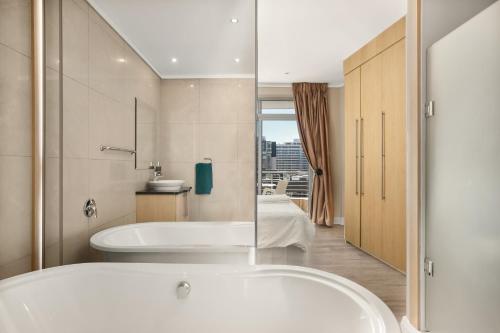 Hydro Park Residences in Sandton WITH GENERATOR, Johannesburg (updated ...