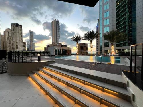 1 BR Flat, Luxury amenities, Near JBR Beach & Club with FREE Parking in ...