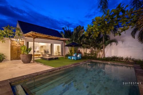 Luxury Boho Style Villa with Grass Field View, Canggu (updated prices 2024)