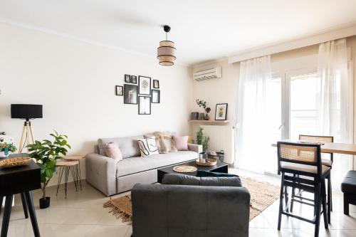 Pomegranate Luxury Penthouse Maisonette with Beautiful Terrace & Free ...