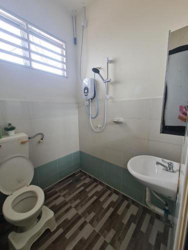 House of 31, Sitiawan (updated prices 2025)