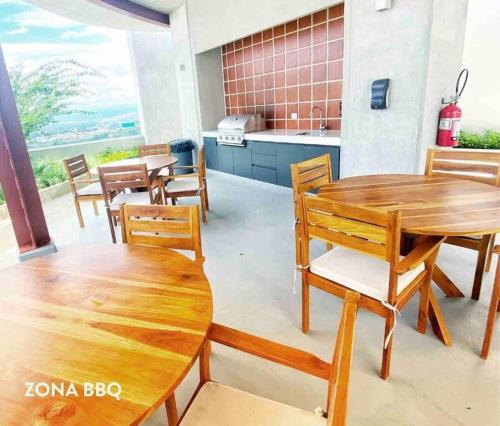 Pura Vida Hub - Iconnia, San José (updated prices 2024)