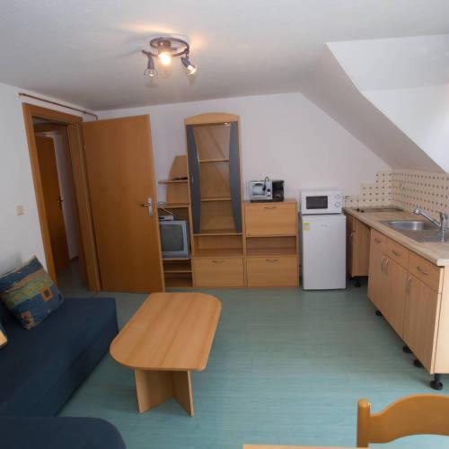 Strandi Apartmanok- Aranyhíd Apartmanok, Balatonmáriafürdő (updated ...