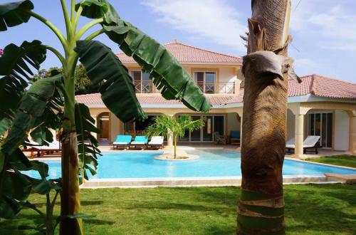 GOUAPA by LES VILLAS KASSOUMAÏ à 100m de la plage, Ngaparou (updated ...