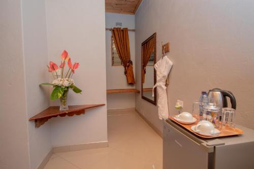 SHERBOURNE LODGE, Kitwe (updated prices 2024)