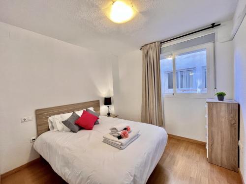 Rouna IV by Gloove, Benidorm (updated prices 2024)