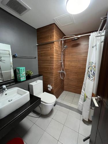 Bayfront near PICC CCP starcity OKADA Airport MOA, Manila (updated ...