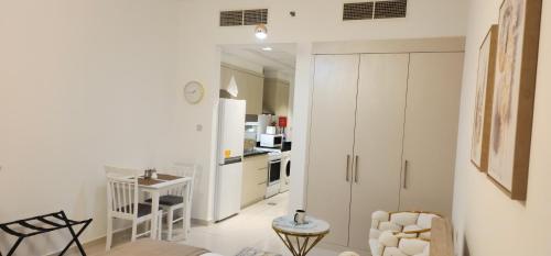 Carson Tower C - Damac Hills by Golden Casa, Dubai (updated prices 2025)