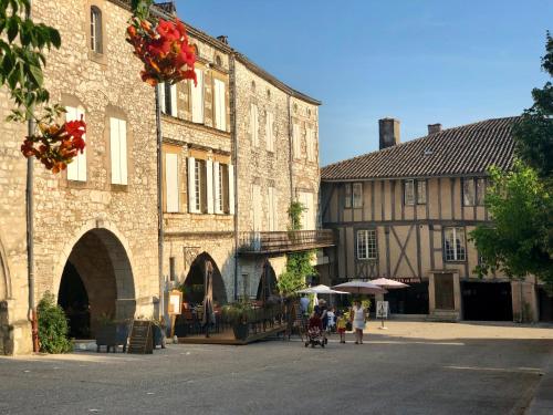 Maison Duplex 3 chbres 8 pers. Vue Lac Résidence du Lac, Monflanquin (updated prices 2025)