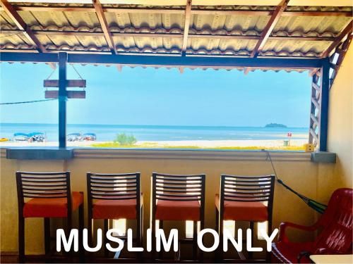 PD SEAFRONT Paradise Lagoon Apartments 6Pax, Port Dickson (updated ...