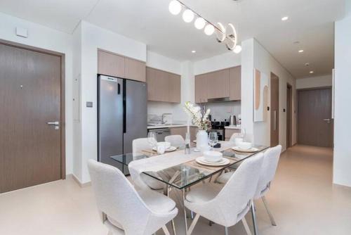 Mystic - Act One Tower, Dubai (updated prices 2025)