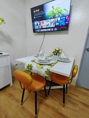 Casa Felicitas 3 -Spacious Comfy Cosy 2 Bdr Unit at Seawind Condominium ...