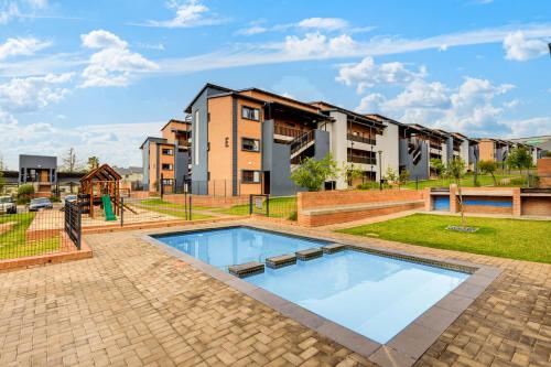 Waterfall Ridge - Retreat in the heart of Midrand, Midrand (updated ...