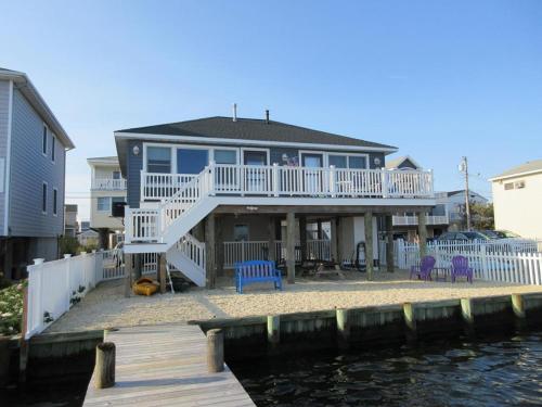 New 2 Bedroom Bay Front On Cedar Bonnet Island, Ship Bottom (updated ...