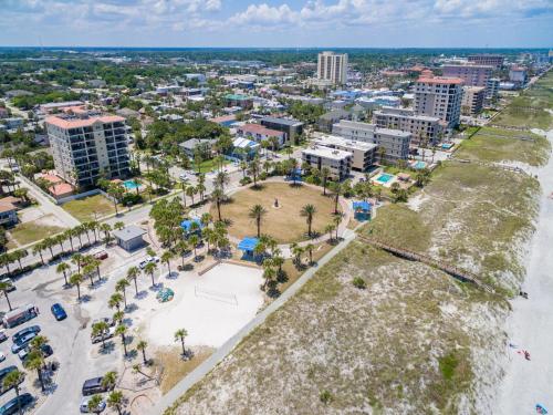 Jacksonville Beachdrifter 406, Jacksonville Beach (updated prices 2025)