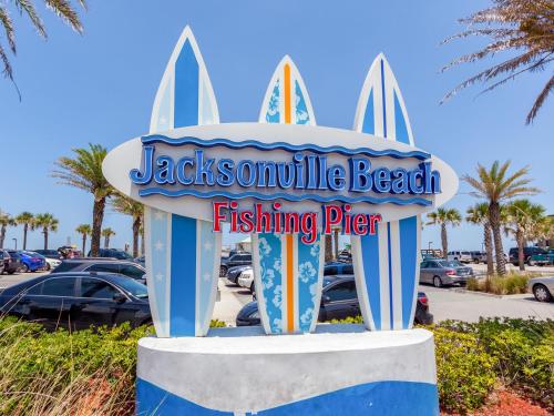 Jacksonville Beachdrifter 406, Jacksonville Beach (updated prices 2025)