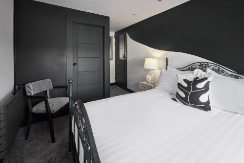 The Believe Boutique (Believe Bar & Bedrooms), Redcar (updated prices 2025)