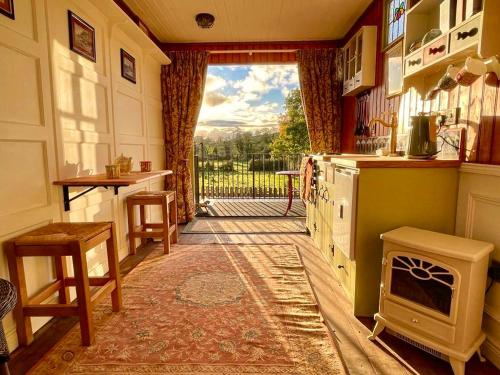 The Skewbald, Letterbreen (updated prices 2024)