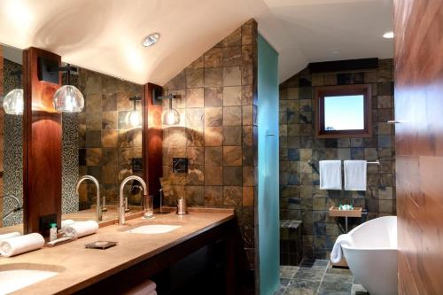 The Lodge at Primland, Auberge Collection, Meadows of Dan (updated ...