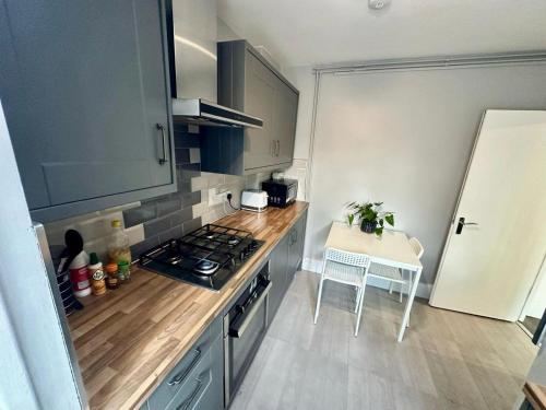 Karen House R3, London (updated prices 2024)