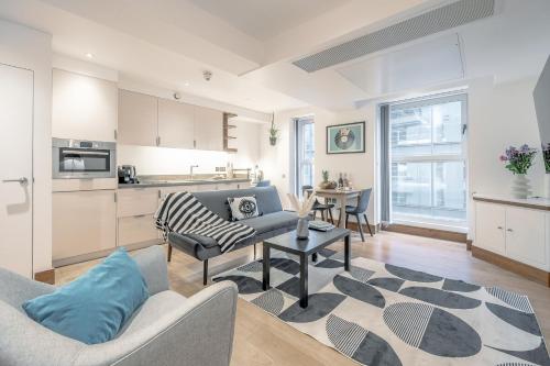 Stay Kula London - Tower Hill, London (updated prices 2025)