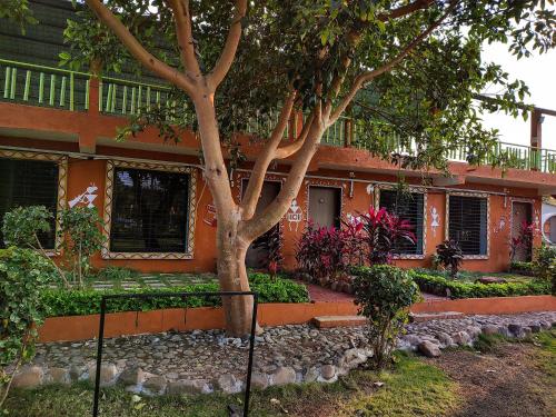 Van Vagdo Resort, Garudeshwar (updated prices 2024)
