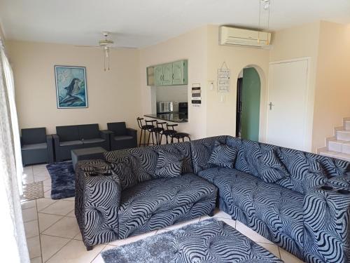 Shelly Sands, Shelly Beach (updated prices 2024)