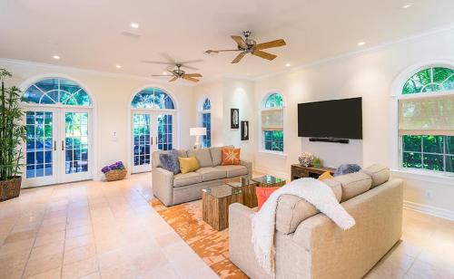 Waterfront Pink House with Private Dock & Pool, Captiva (updated prices ...