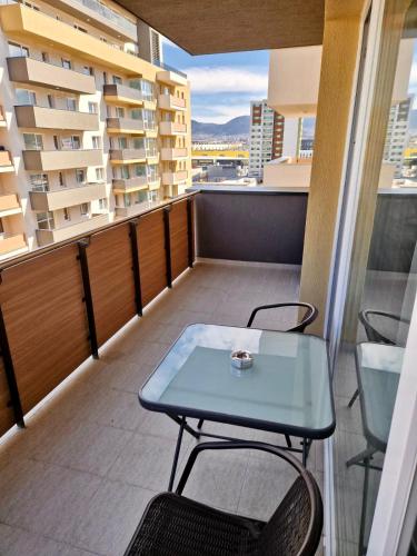 JAD Luxury 3 Rooms & 2 Rooms Apartments Urban Plaza, Braşov (updated ...