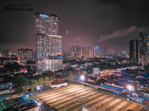 The Colony By Infinitum Best Pool View KLCC TRX Merdeka 118 KL Tower ...