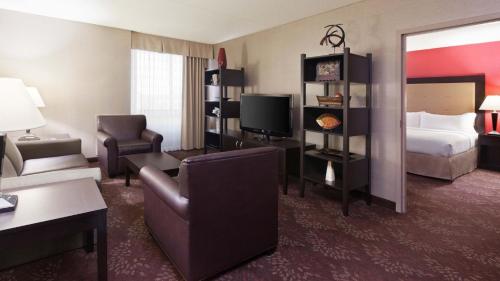 Holiday Inn Cincinnati Airport by IHG, Erlanger (updated prices 2025)