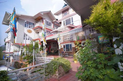 Udaan Tashi Gakhil Resort, Lachung (updated prices 2024)