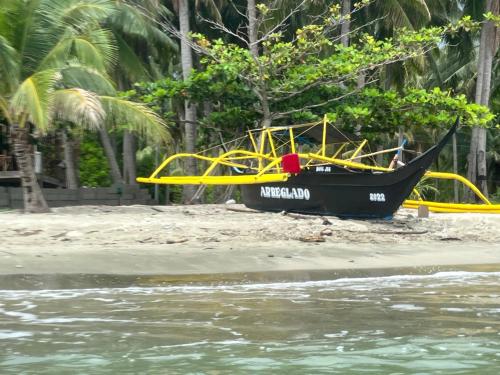 Da Arreglados’ Beach House, Abra de Ilog (updated prices 2024)