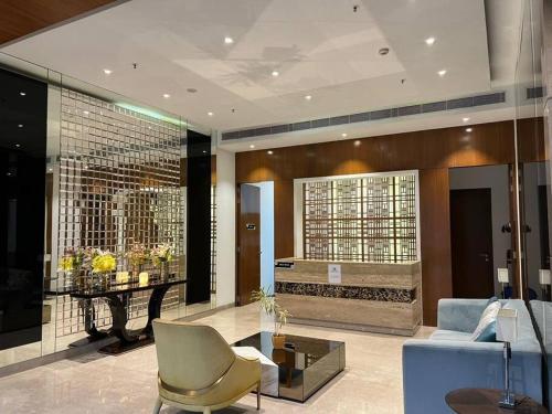 Luxury Studios Key8 (2BHK) with Pretty Urbana View, Gurgaon (updated ...