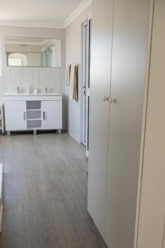 House 12 Beach Club, Hermanus (updated prices 2025)