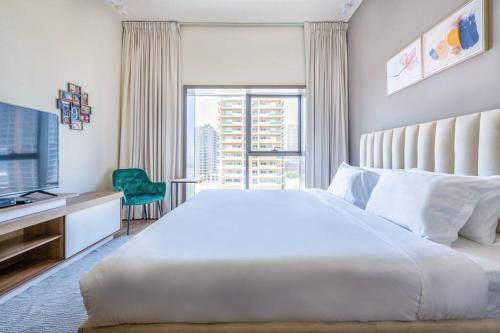 Exclusive Studio Apartment in Park View Tower JVC, Dubai – Updated 2024 ...