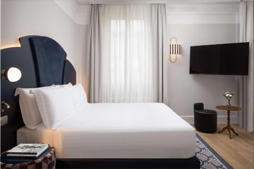 Anglo American Hotel Florence, Curio Collection By Hilton, Florence ...