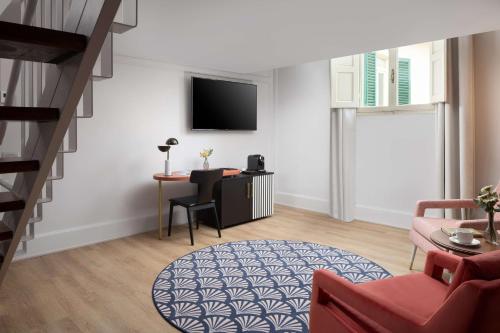 Anglo American Hotel Florence, Curio Collection By Hilton, Florence ...