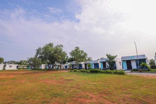 Lazo Avarta Resort and Convention Centre Pondicherry, Kālapettai ...