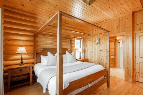 Fiddler Lake Resort Chalet 90 Deer, Mille-Isles (updated prices 2024)