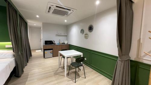 HABI Surawong-Silom, Bangkok (updated prices 2025)