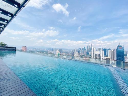 Regalia Residence And Suites By Awesomestay, Kuala Lumpur (updated ...