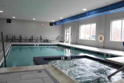 Holiday Inn Express & Suites Wytheville by IHG, Wytheville (updated ...