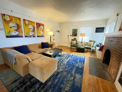 The Good Manor, Fresno (updated prices 2025)