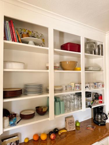 The Good Manor, Fresno (updated prices 2025)